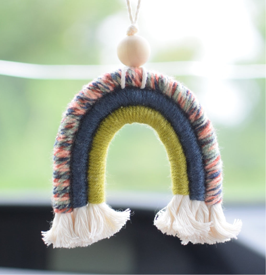 Retro Mini Rainbow – Love, Bren